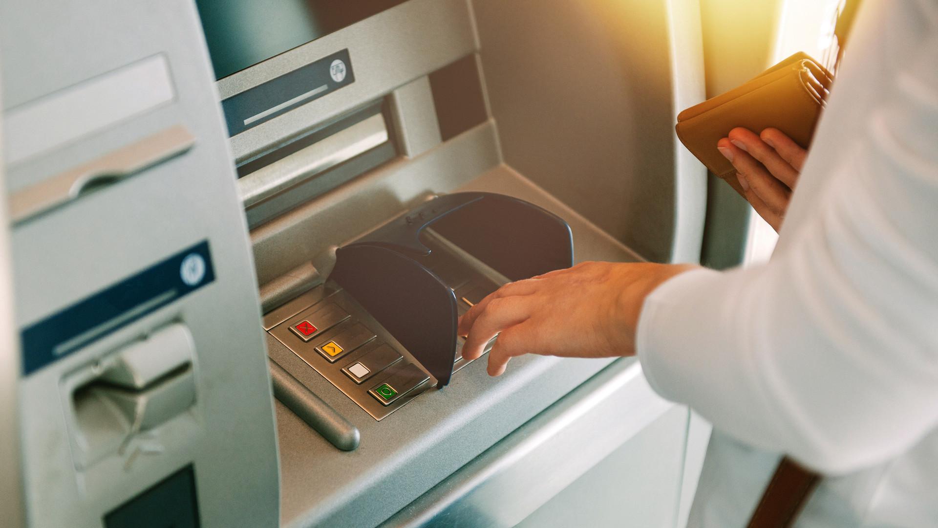 ATM | John Wayne Airport, Orange County